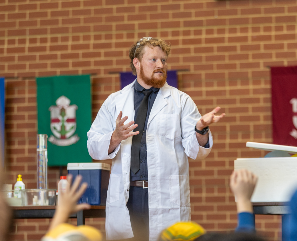 Bringing the WOW Moments to Science